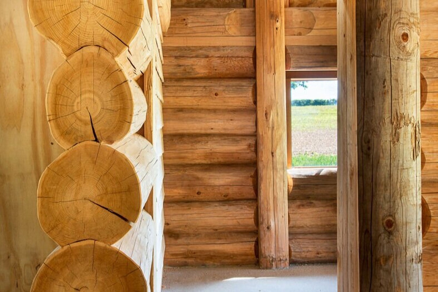 Milled vs. Handcrafted Log Homes: A Deep Dive into Insulation & Thermal ...